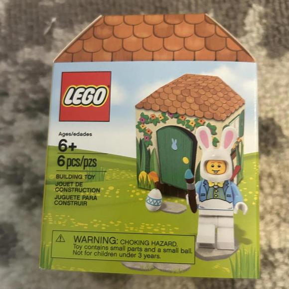 Lego | Toys | Lego Easter Bunny Hut Iconic Easter Minifigure Set New ...